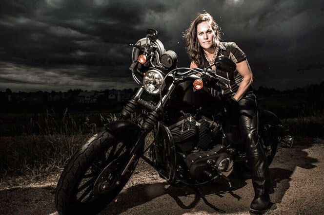 Janette Arencibia “Unbridled Benevolence” | No Strings Attached - ENews