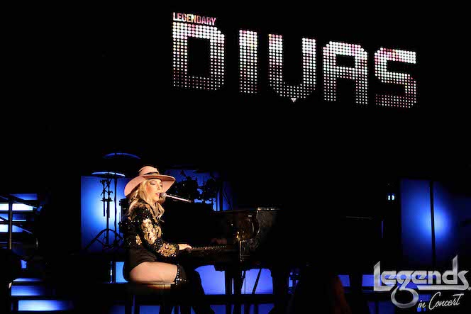 Legends New Debut with All Female Superstars | No Strings Attached - ENews